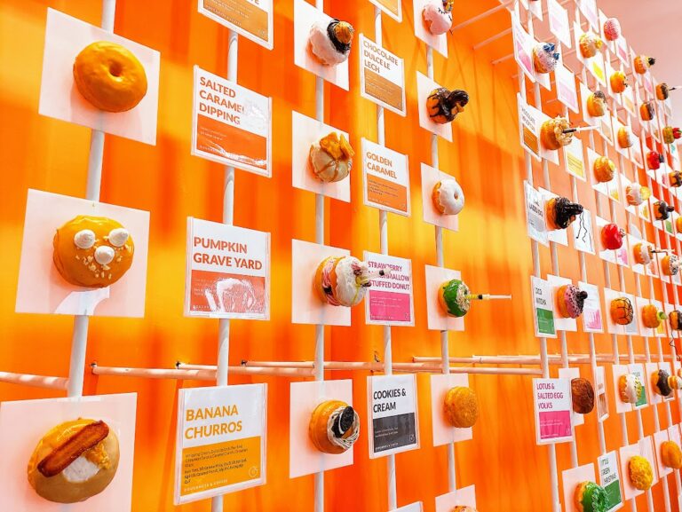 【紹介店舗閉店】DOSH DONUTS(Vo Van Kiet店) | ふわふわ可愛い！ホーチミンのフォトジェニックなドーナツ＆カフェ ...