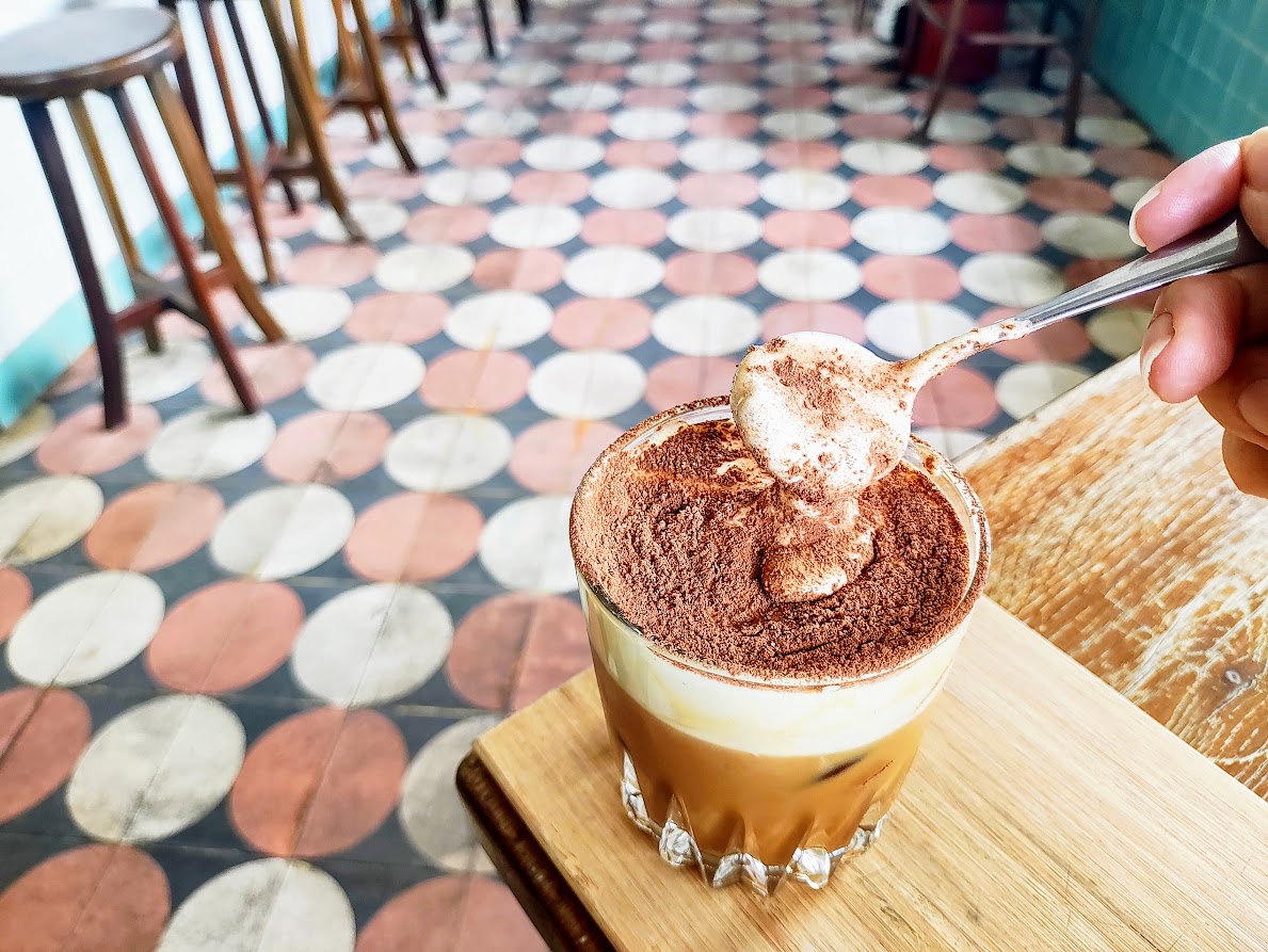 OKKIO CAFFE Le Loi | 【ホーチミン】ベンタイン市場すぐ近く！静かでゆったり過ごせる穴場カフェ - ベトナムリアルガイド