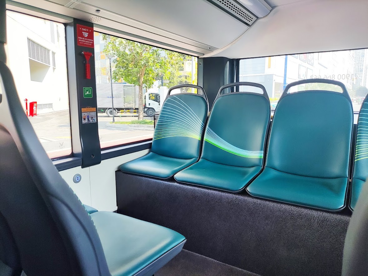 【無料ルート/GRP03】ホーチミンで電気路線バス「VINBUS」乗り方解説 - ベトナムリアルガイド