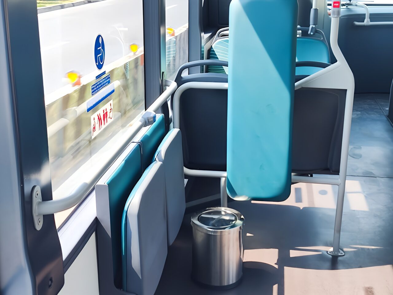 【無料ルート/GRP03】ホーチミンで電気路線バス「VINBUS」乗り方解説 - ベトナムリアルガイド